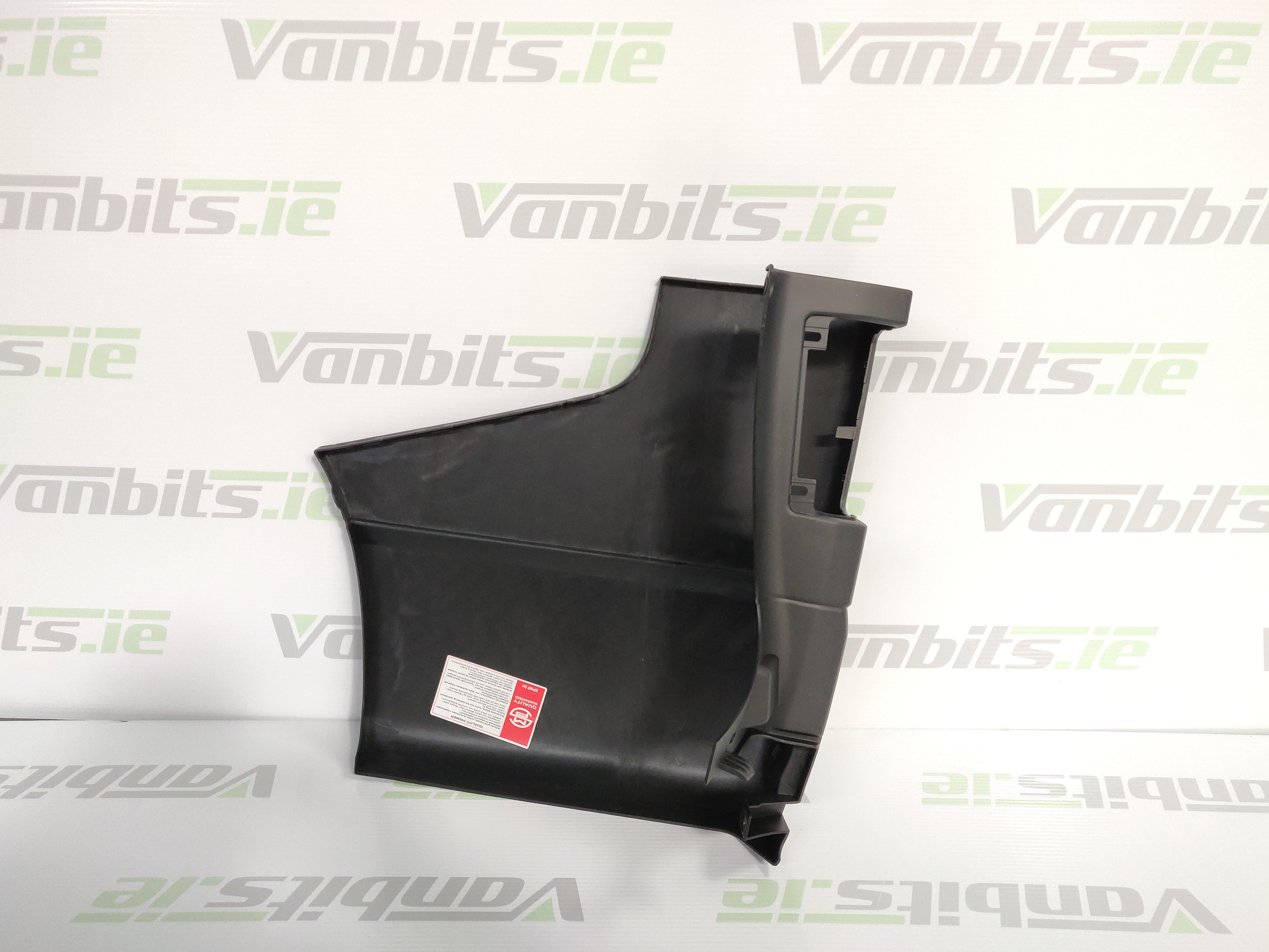 Rear Right Bumper Corner - Renault Trafic